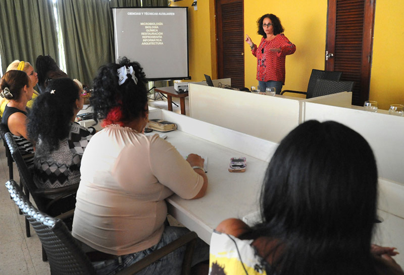 Por la preservación de la memoria histórica en Salud Pública