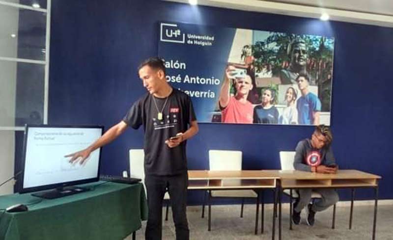 Universidad de Holguín: Desarrolla la FEU balance de Comunicación
